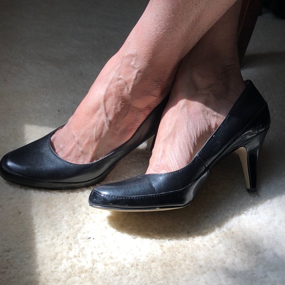 Liz Claiborne | Shoes | Liz Claiborne Black Heels | Poshmark